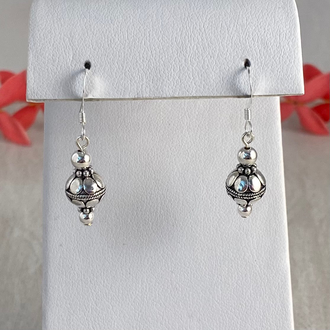 Custom Handmade Jewelry – Key West Jewelry Stand